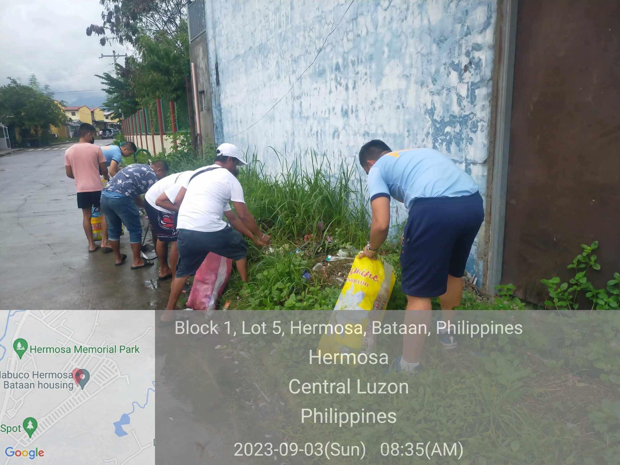 Clean-Up Drive isinagawa sa Hermosa, Bataan