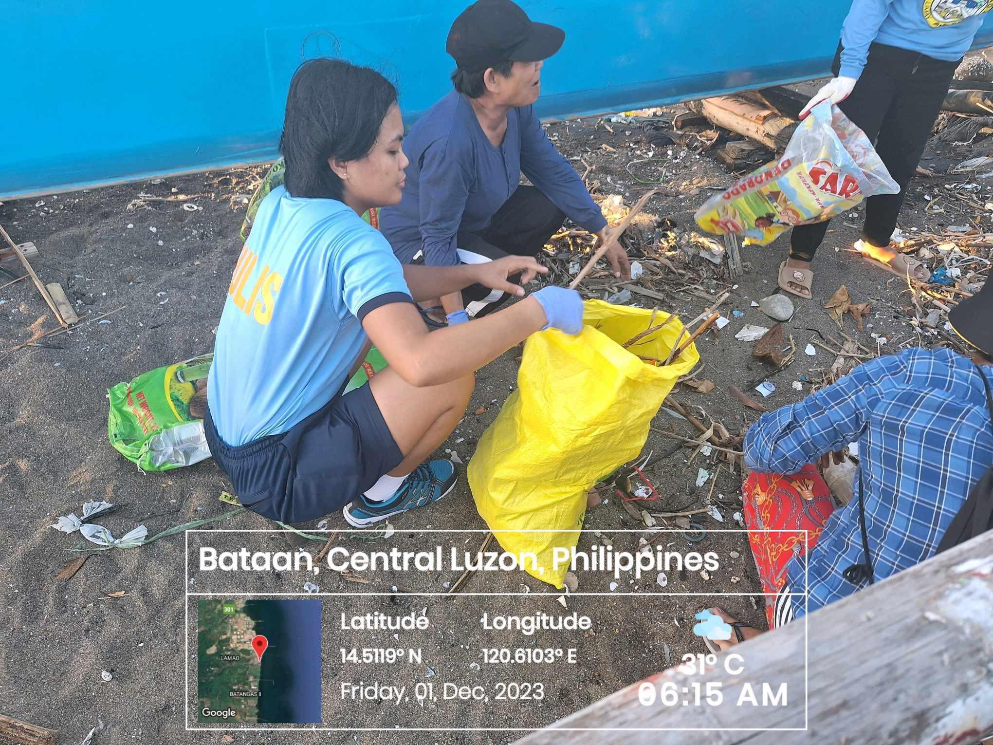 Kaligkasan Warriors nakiisa sa Coastal Clean-up Drive sa Limay, Bataan